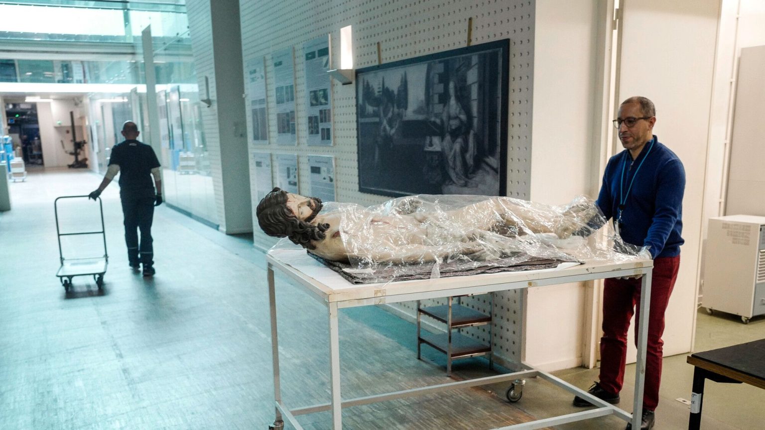 (In pictures) At the Louvre, this laboratory takes care of the works of ...