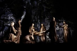 Mary and Mary Magdalene: the virgin and the sinner