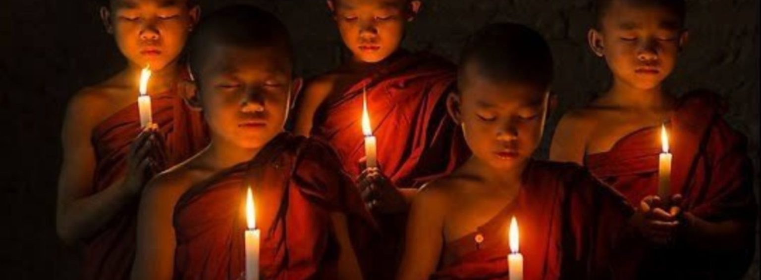 How to pray to Buddha?