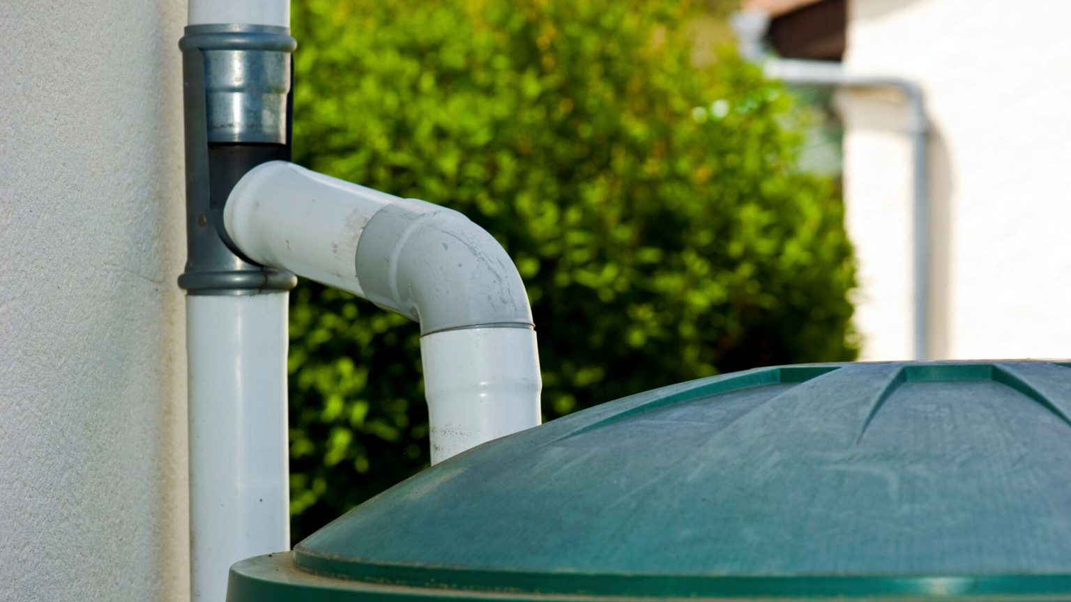 Collecting rainwater